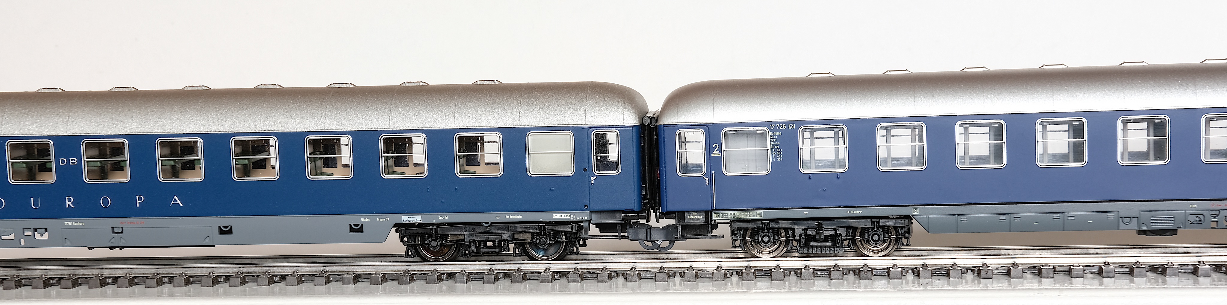Vorbildgerechte Modellbahn » Touropawagen Farbe.