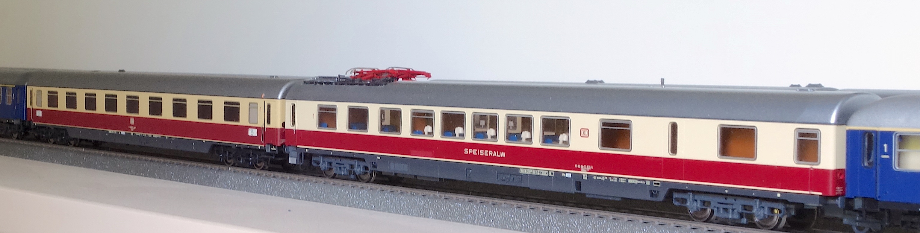 RE: F-Zug "Blauer Enzian" 1954 mit Videobeweiß - 18