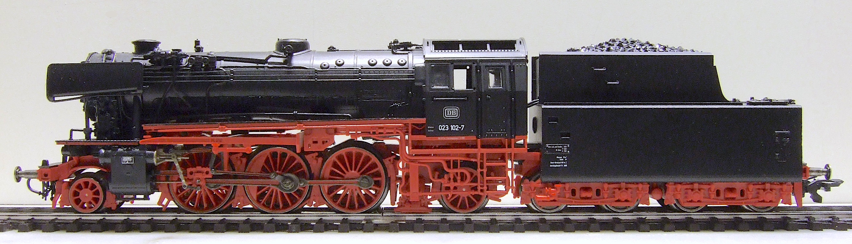 Vorbildgerechte Modellbahn » Frage: Wendezugset Märklin 26543